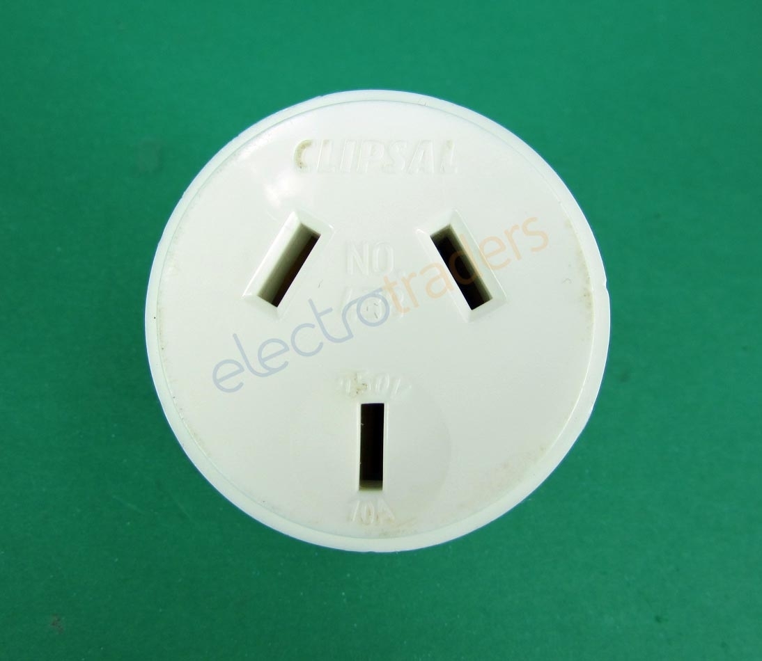 Clipsal 438-WE Three Pin Extension Socket 240 V, 10A White