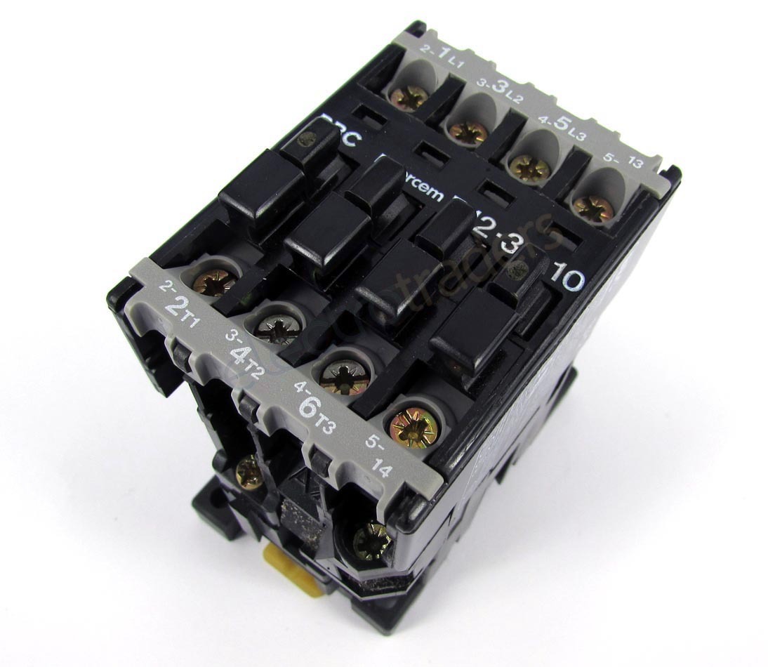 BBC B12-30-10 Contactor 4 Pole 4NO Contacts 5.5kW 24A 415V Coil